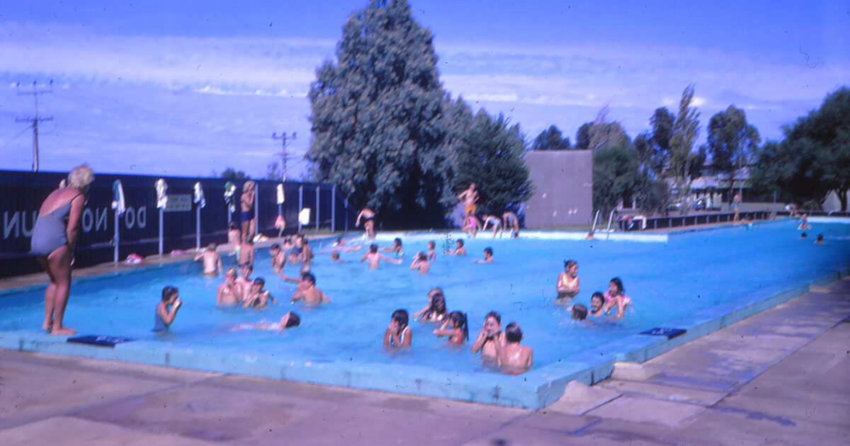 Para Hills Pool • Discover Salisbury